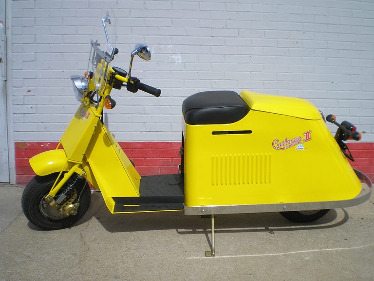 Cushman II Step-Thru | M & M Motorsports